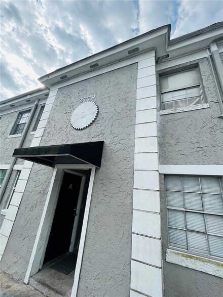 2775 L B McLeod Rd Unit B, Orlando, FL 32805 | MLS# MFRO6183042 | Homes.com