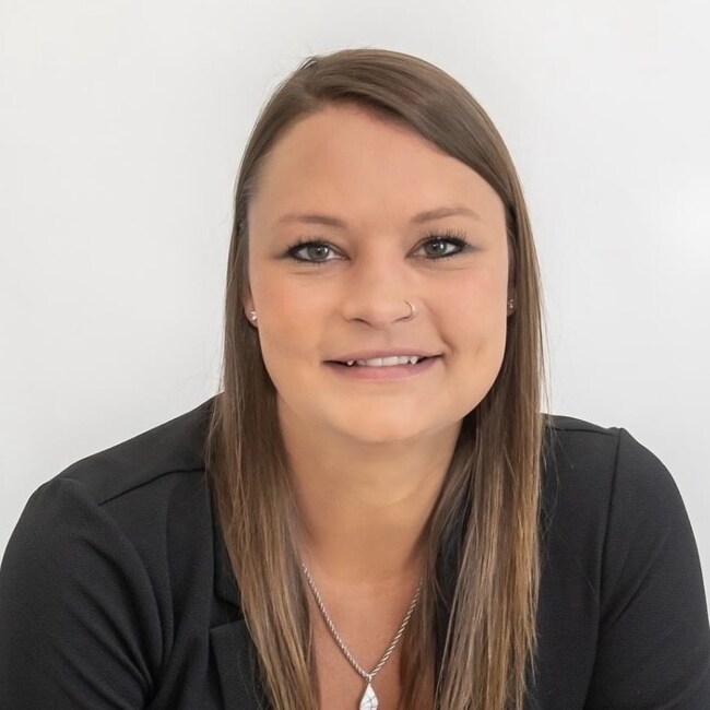 Trischa Davis | Real Estate Agent in Prior Lake, MN - Homes.com