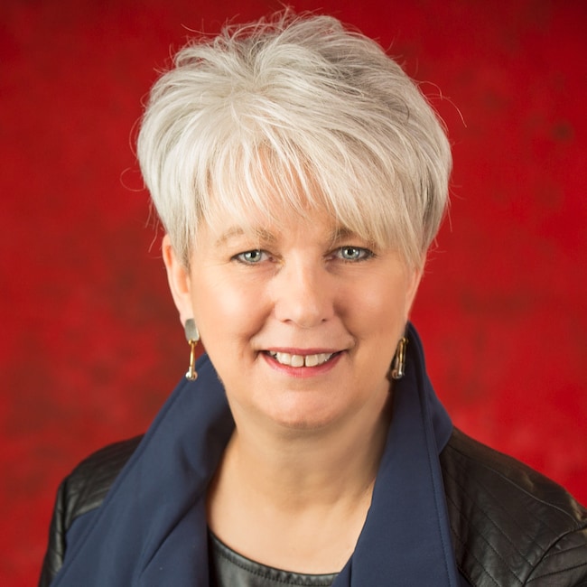 Sara Bell, Real Estate Agent in Seal Rock, OR | Homes.com