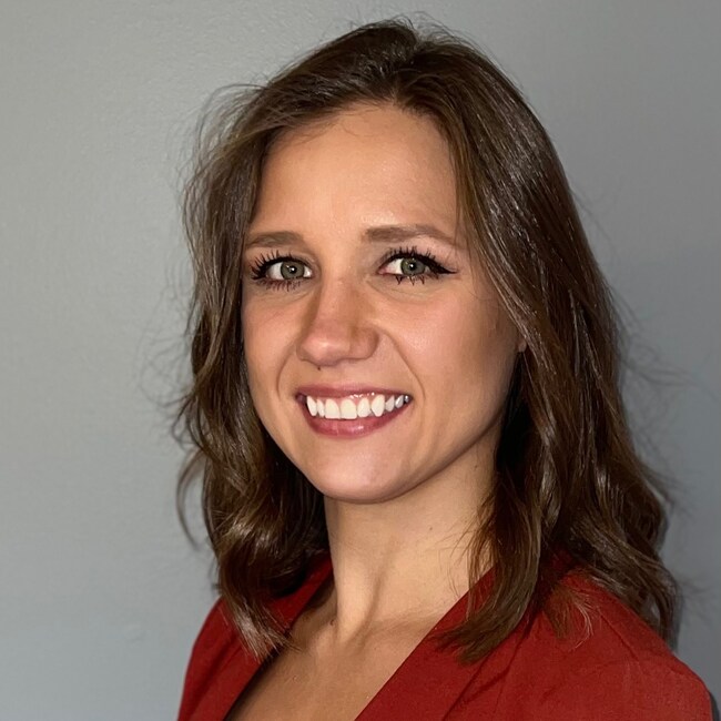 Angela Rodriguez, Real Estate Agent in Schaumburg, IL | Homes.com